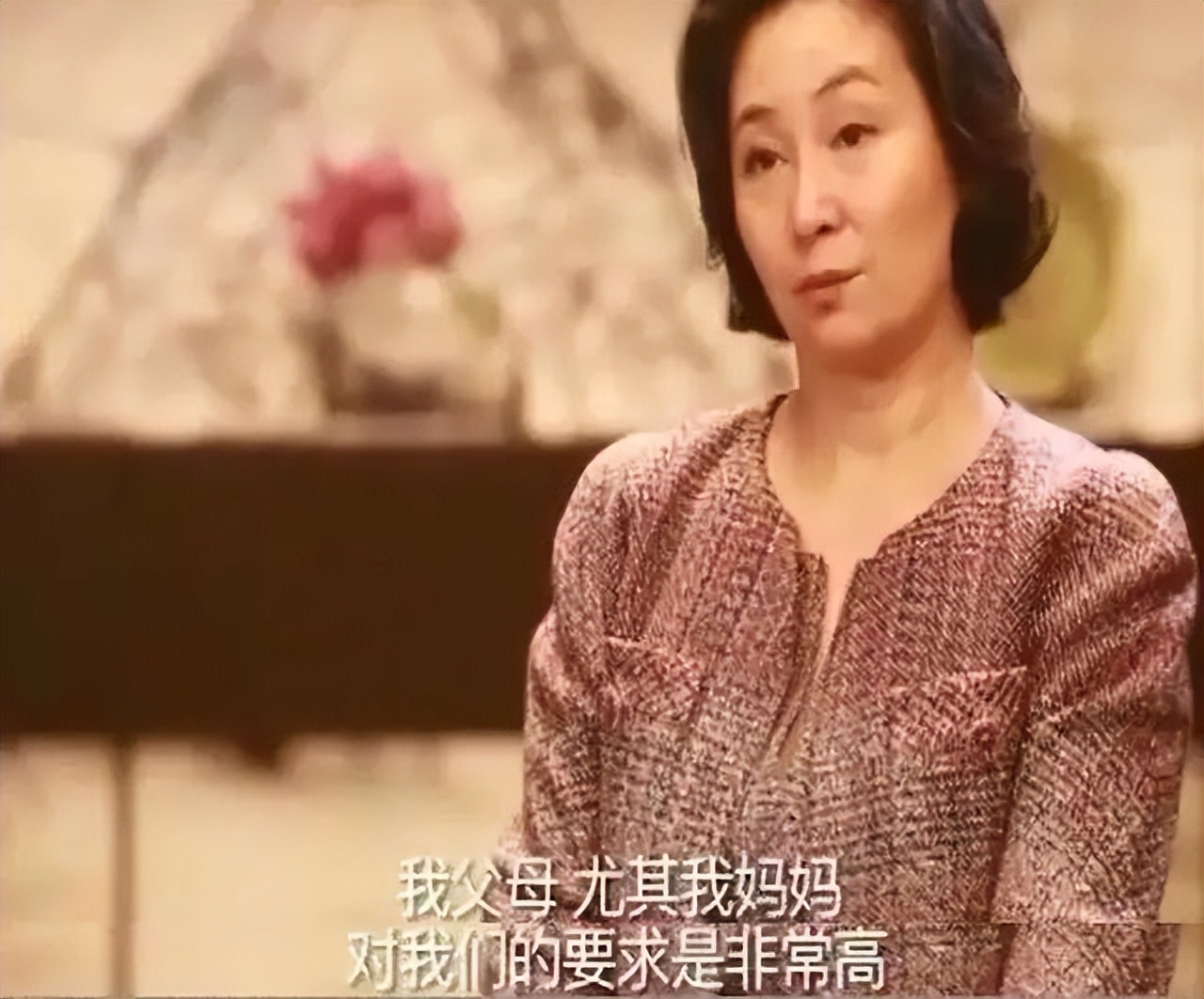 "Queen of Gambling" He Chaoqiong, the family's gravekeeper - iNEWS