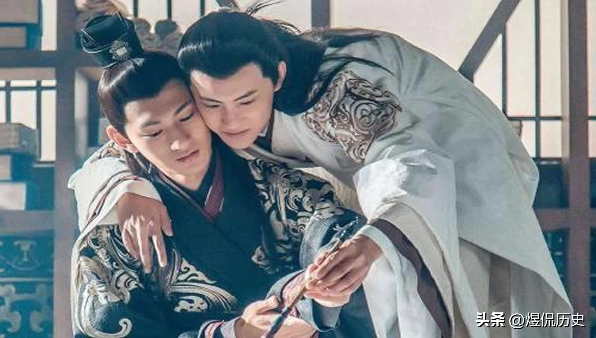 Liu Hong, Emperor Ling of the Han Dynasty: Enjoying the "care" of ...