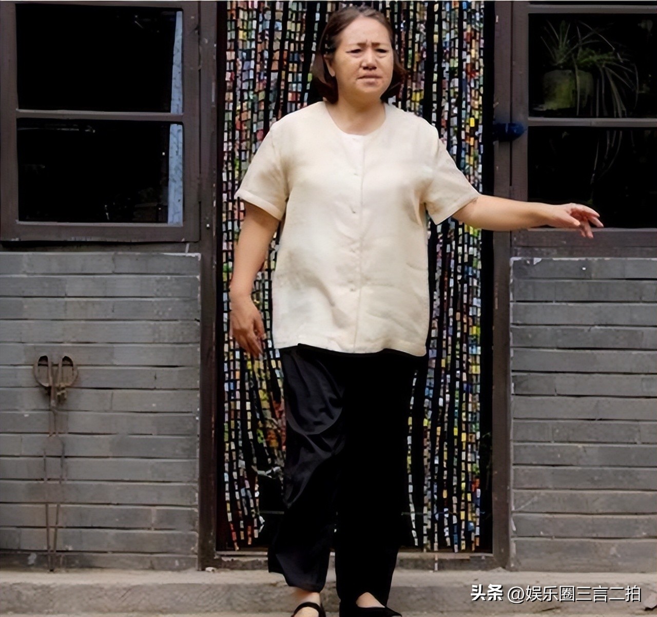 She is a national first-class actor, and her younger brother is "Li ...