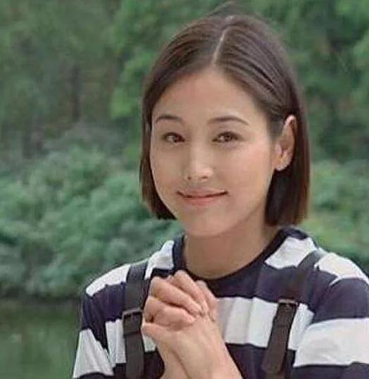 Zhang Yan, who does not have plastic surgery or face-lifting injections ...