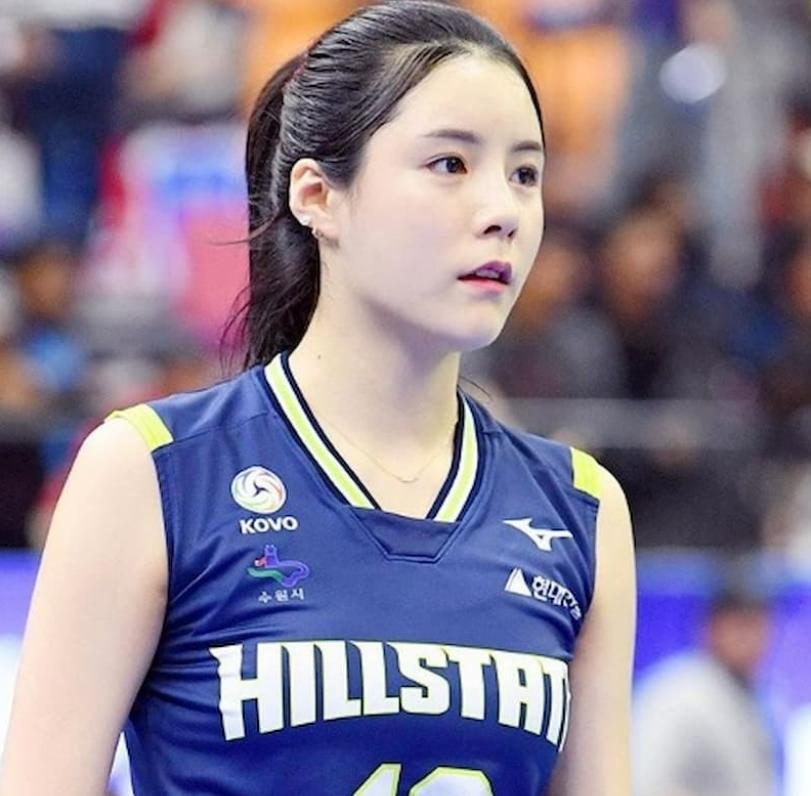 Li Duoying: The beautiful volleyball goddess who is violent behind her ...