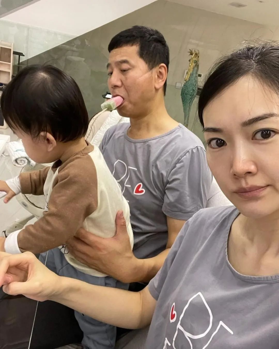 The former Hong Kong sister was deprived of love and missed entering a ...