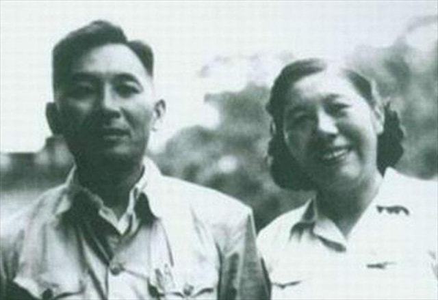 In 1949, Ye Fei led his troops to liberate his hometown. His adoptive ...