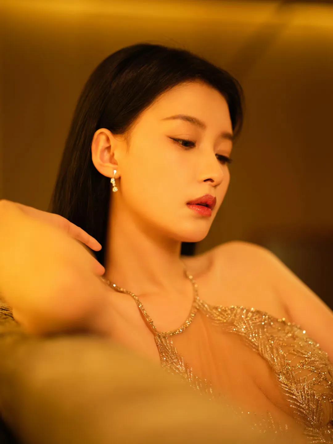 Sun Yi Meitu - iNEWS