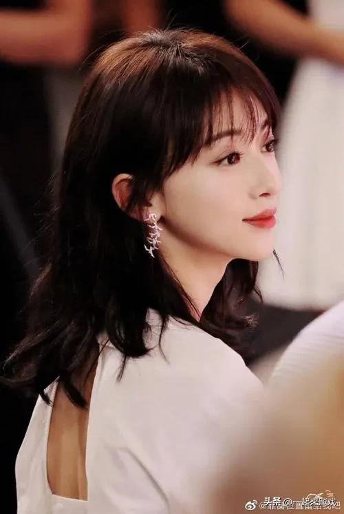 Wu Jinyan: Playing Wei Yingluo in "Story of Yanxi Palace" - iNEWS