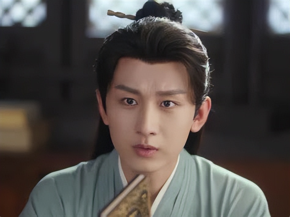 Yang Zi's "Long Lovesickness" and Cheng Yi's "Lotus House", two costume ...