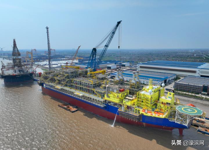 Why did the Nantong shipbuilding industry make efforts to produce many ...