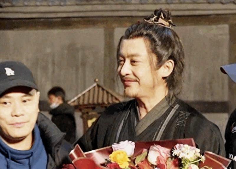 From comedy to ancient puppet show, how did Li Jiahang get rid of the ...