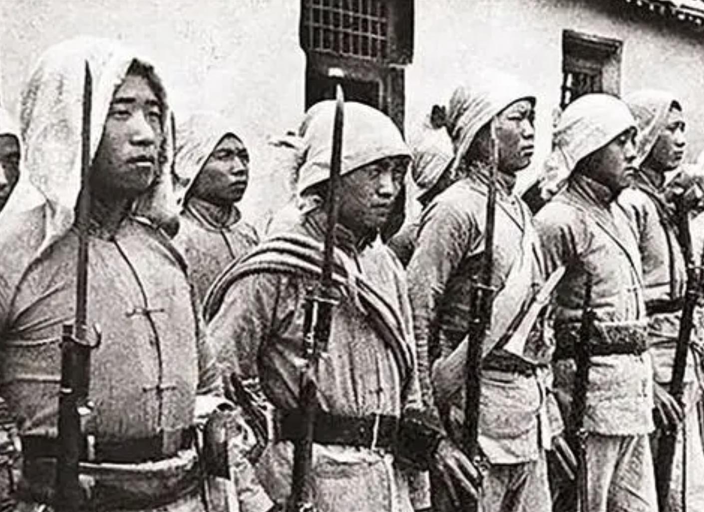 The People's Liberation Army found a photo of a man who was crucified ...