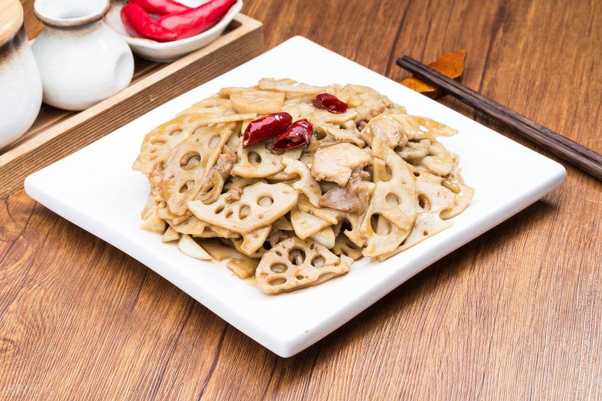 How to make lotus root fried meat delicious? It's delicious and easy to eat - iNEWS