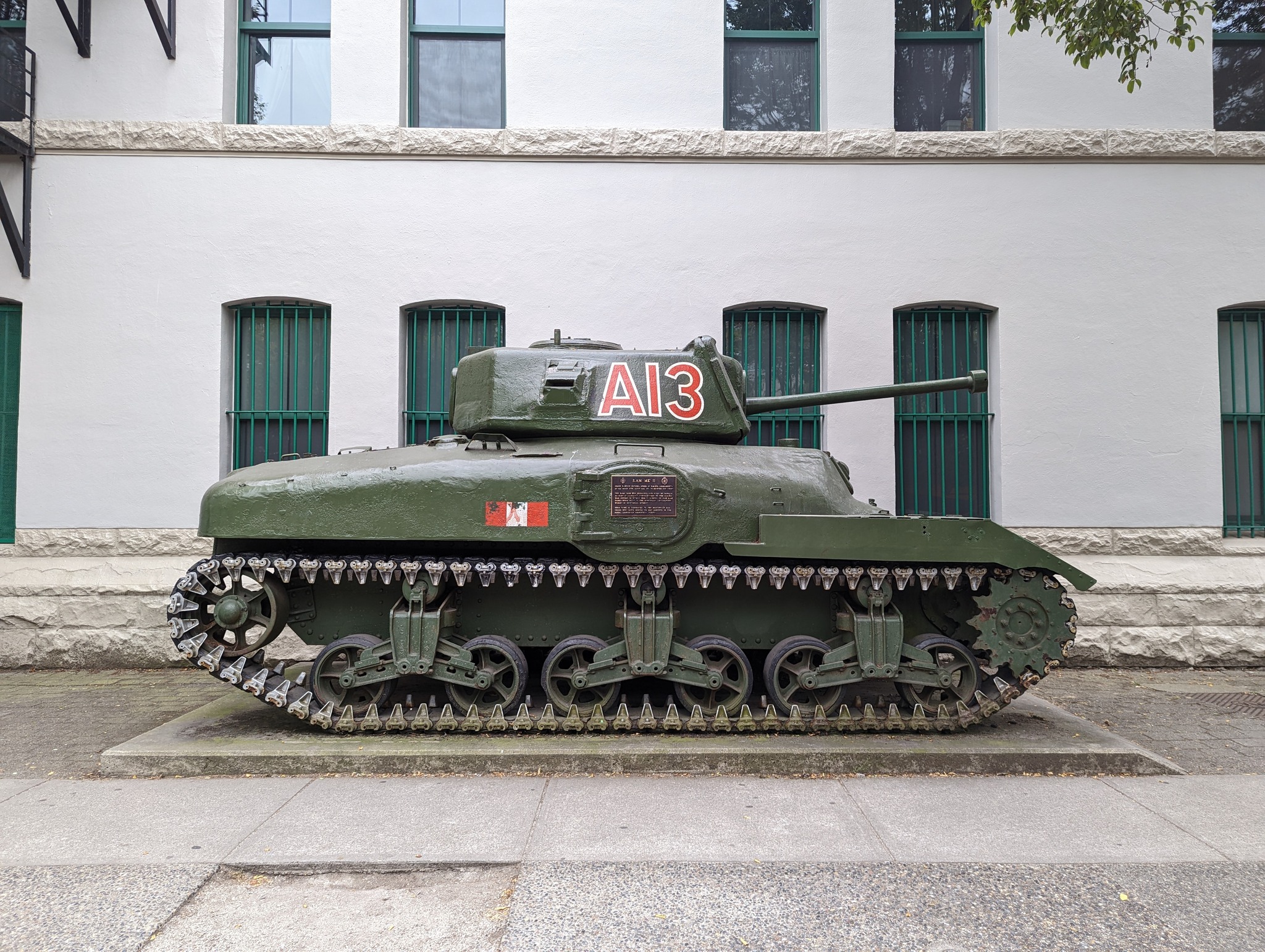 Canadian Ram Tank "Ram Mk.II" - iNEWS