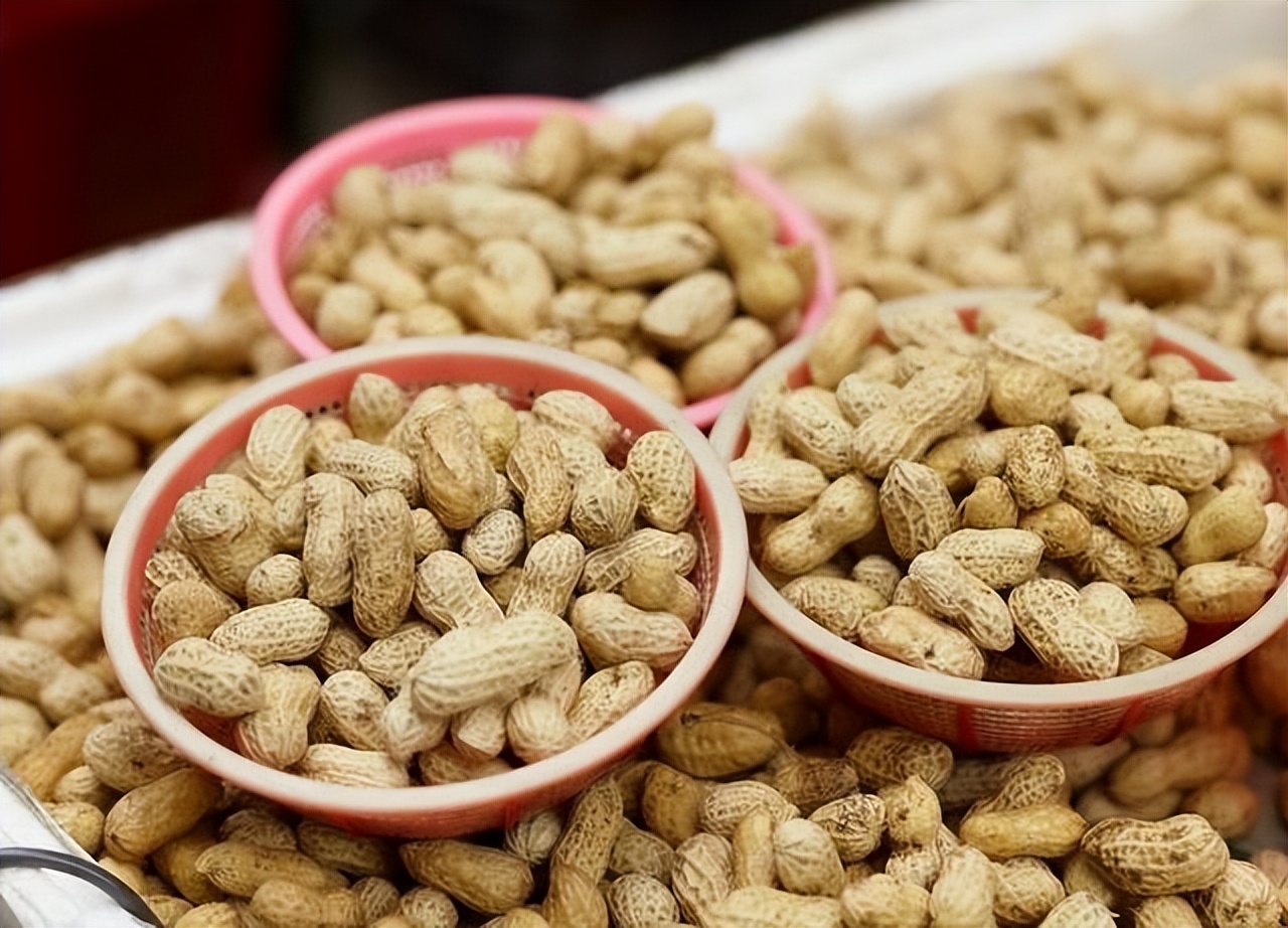 Raw peanuts or cooked peanuts, which is more nutritious?Reminder: 5 ...