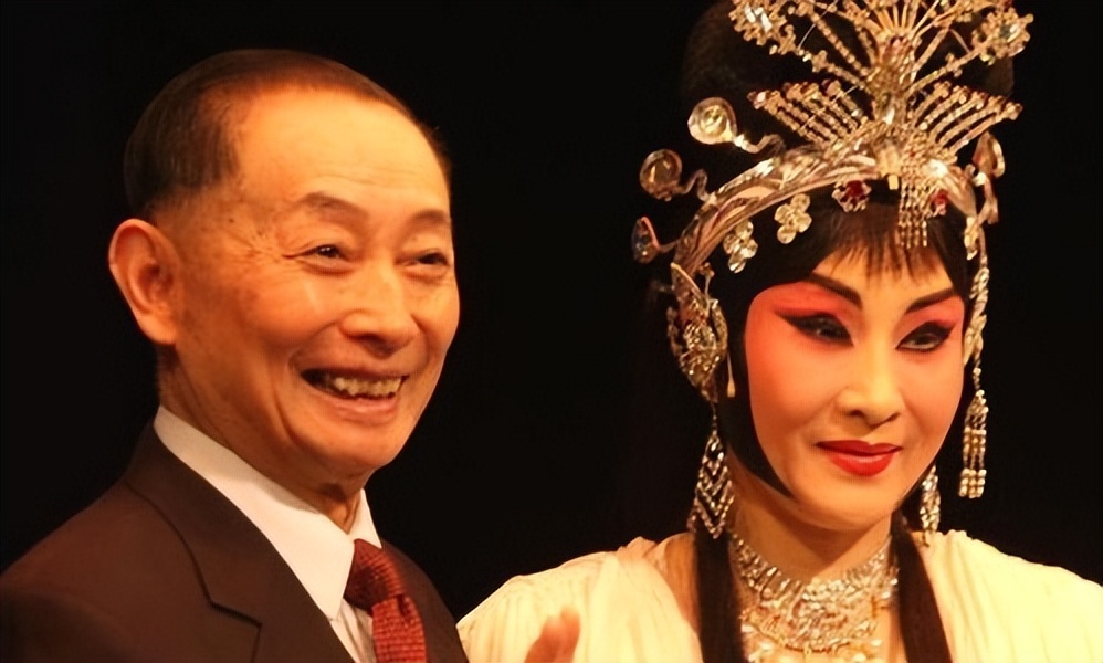 Li Yugang fell from the altar? Offended the entire Peking Opera circle ...