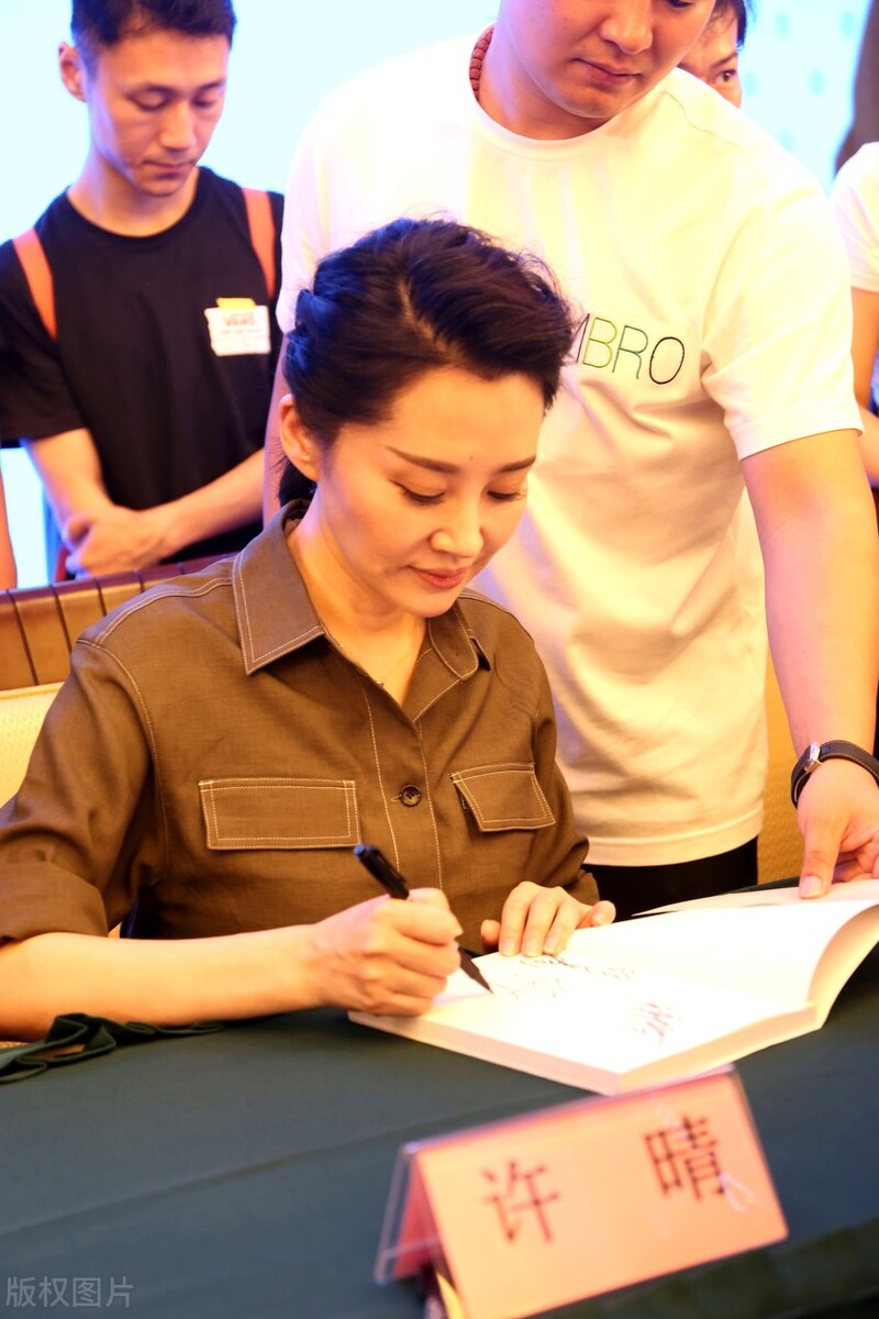 Top ten beauties in Beijing - iMedia