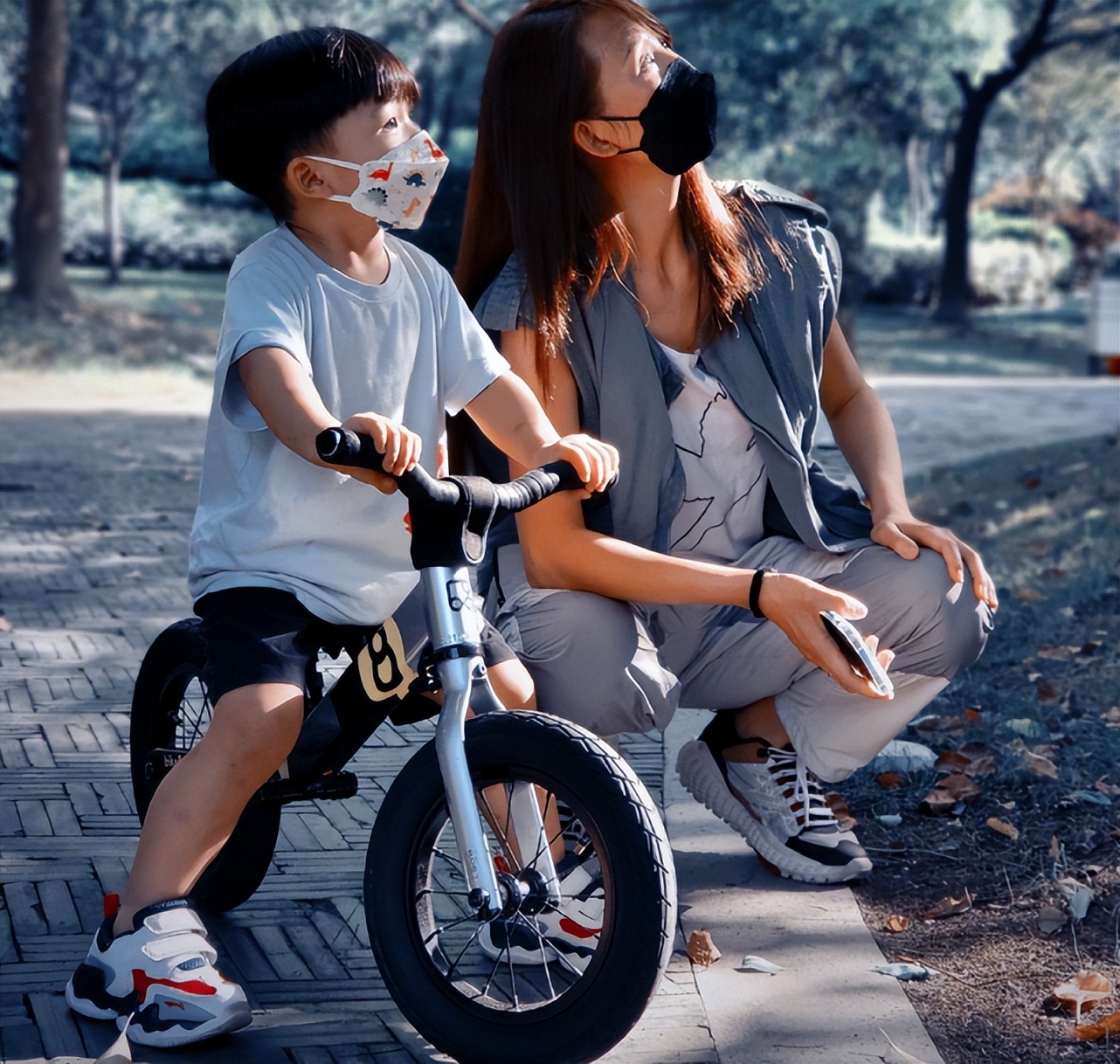 Zhang Jin celebrates his son's 3rd birthday in a low-key manner. Yudan ...