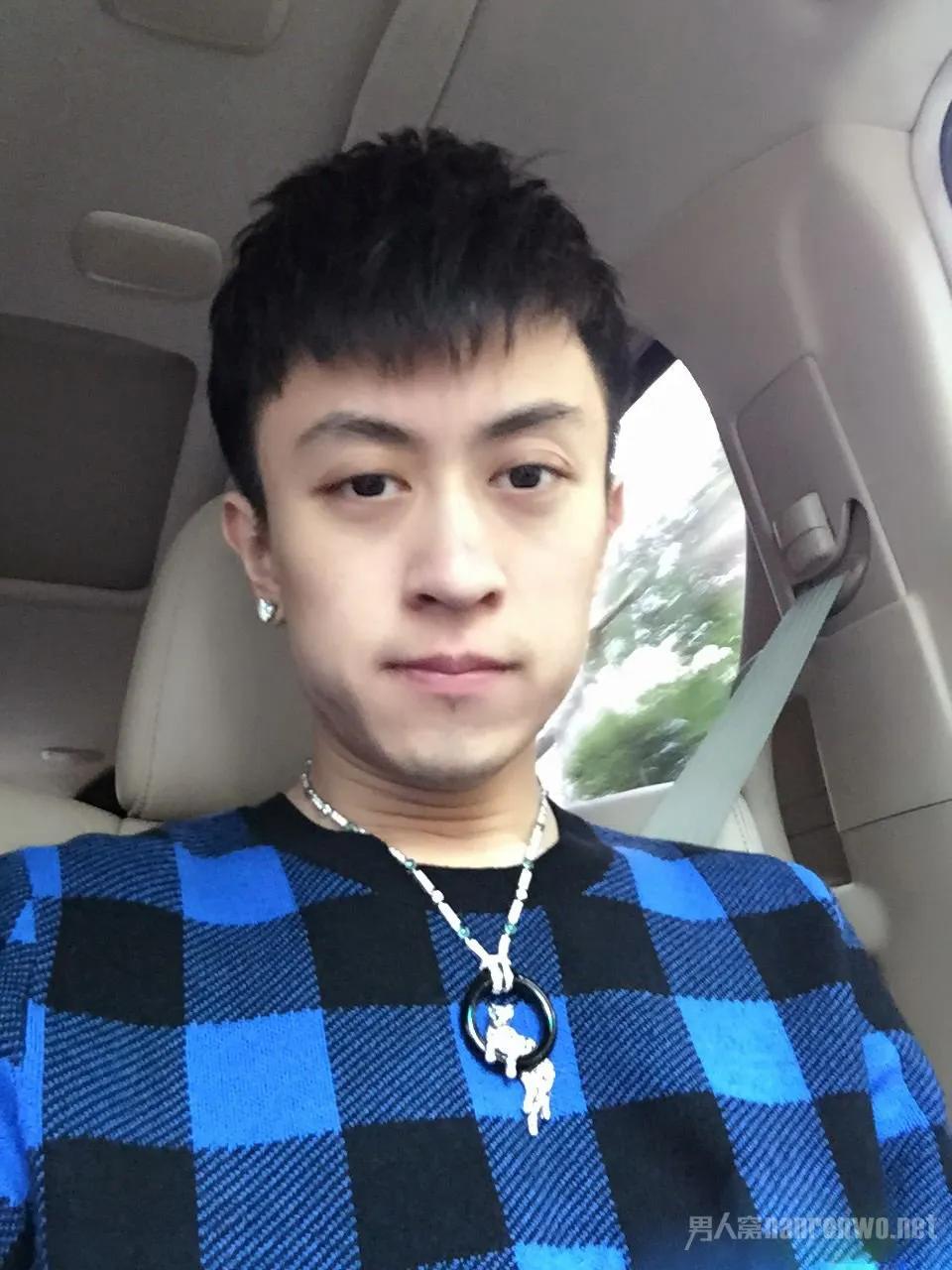 It was revealed that the female Internet celebrity forced Qin Fen to ...