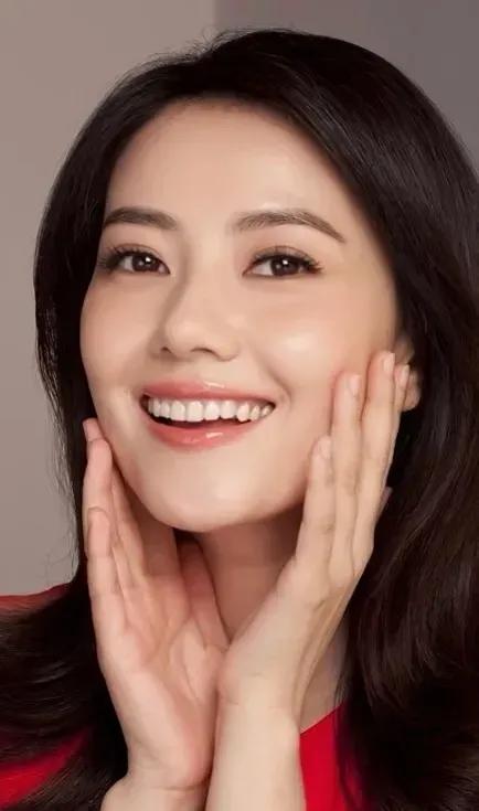 Graceful and graceful waiting for autumn makeup - iNEWS