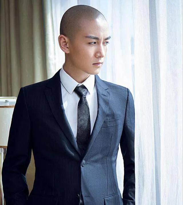 It's also a "bald man". If you look at Jet Li, Xu Zheng and others ...