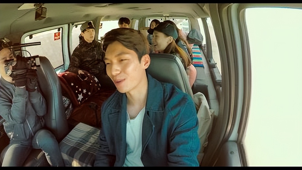 Escaping the Sky: The Key to Survival in Time Traveling to the "Kun Chi ...