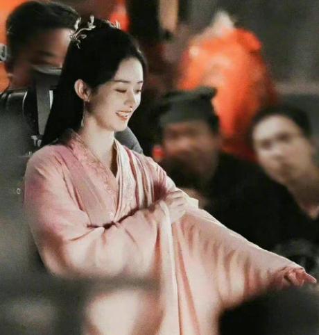 Reuters: Yang Mi, Zhao Liying are domineering, Bai Lu and Yang Zi are ...