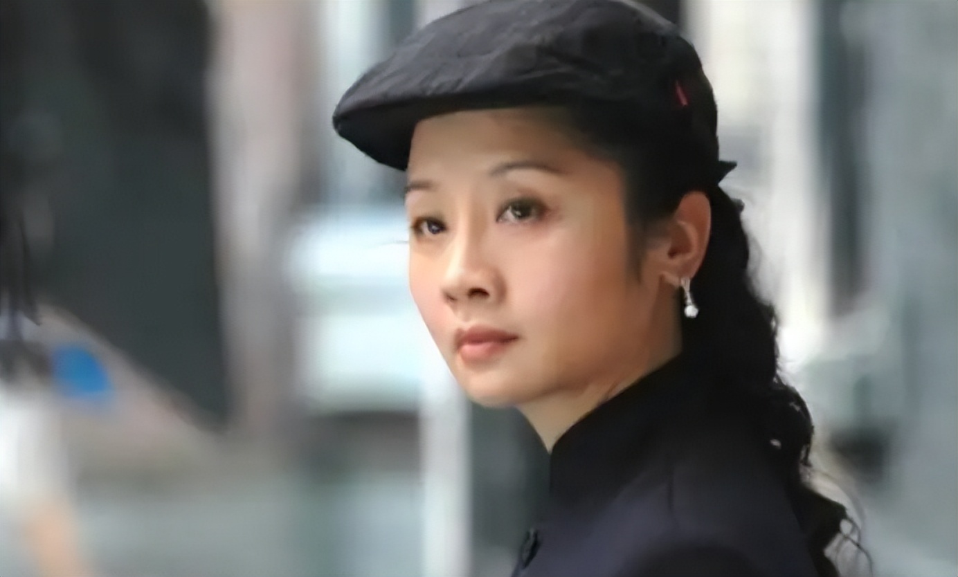 Tang Jing: After divorcing Wang Xinjun, she vowed never to marry again ...