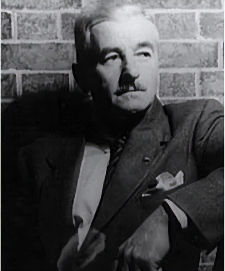 From the perspective of "Pulp Fiction", what are the advantages of the ...