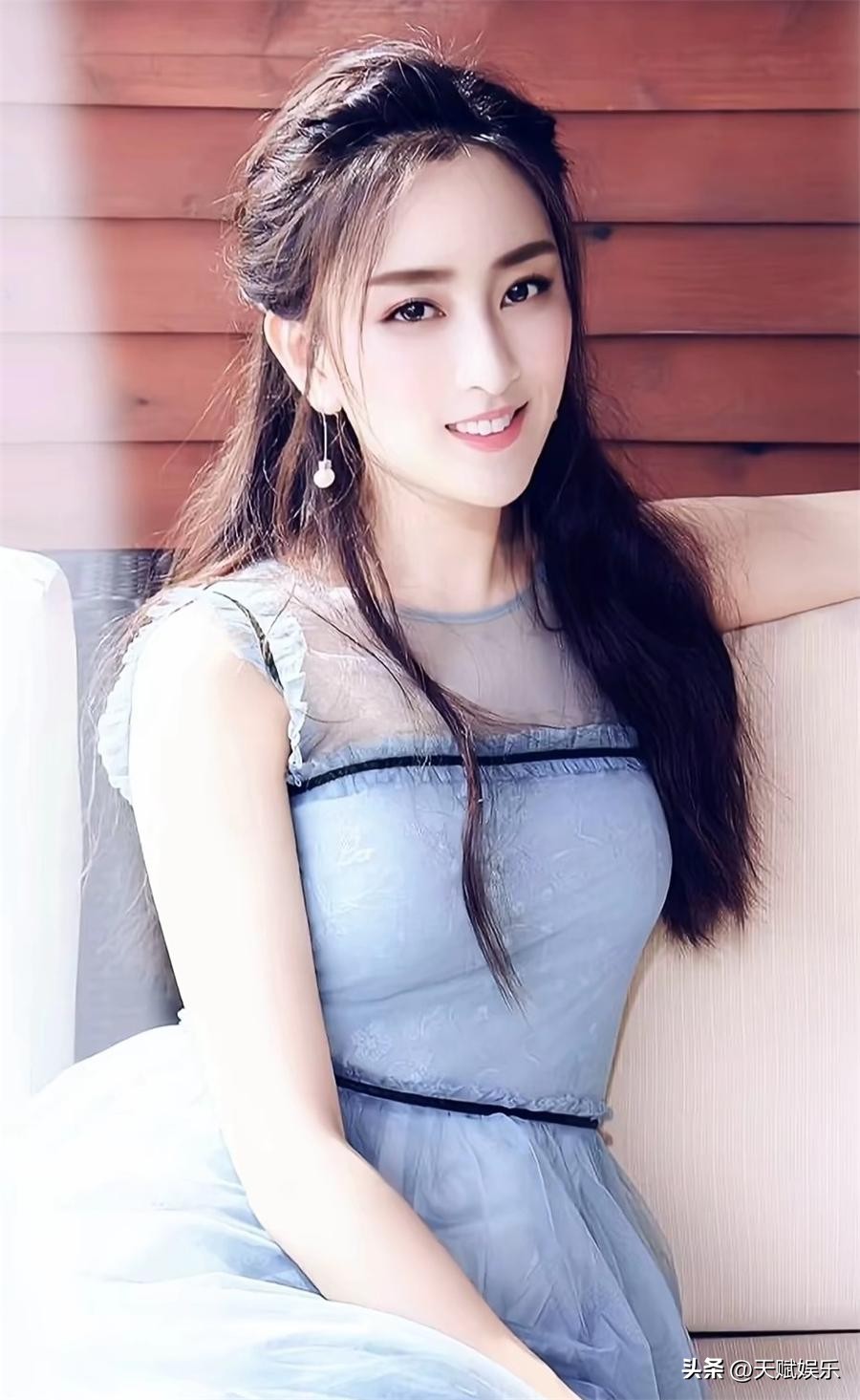 Film and television actress Ma Su photo album (3) - iNEWS