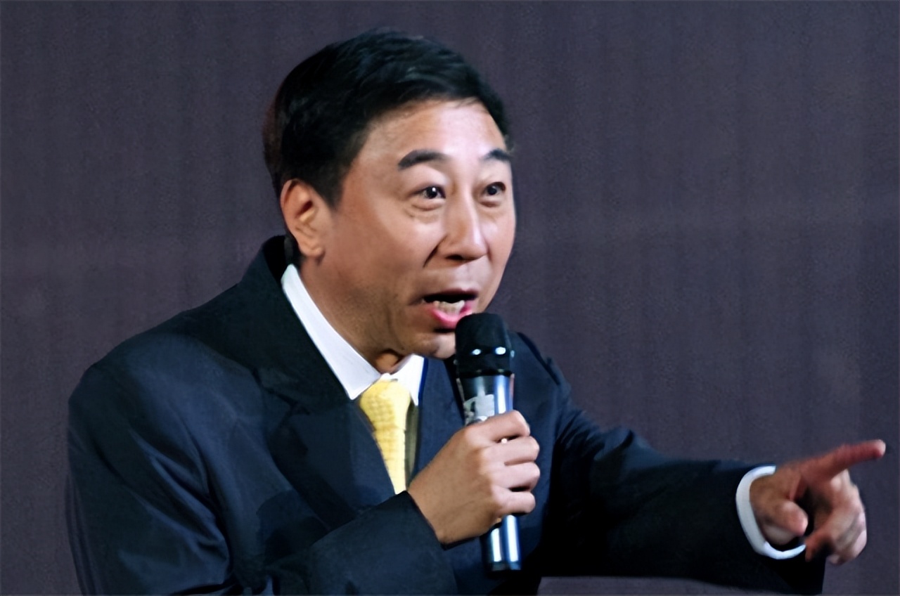 Seeing Mr. Feng Gong getting angry again, you don't know that his great ...