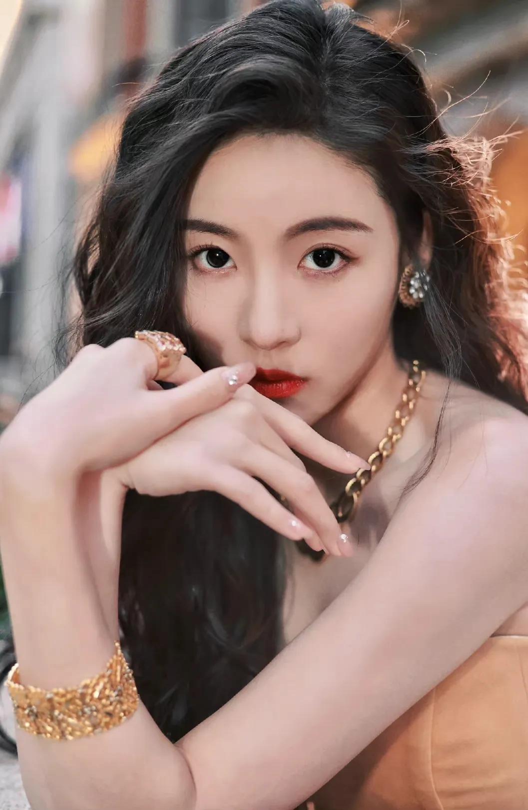 Super beauty Sun Rui - iMedia