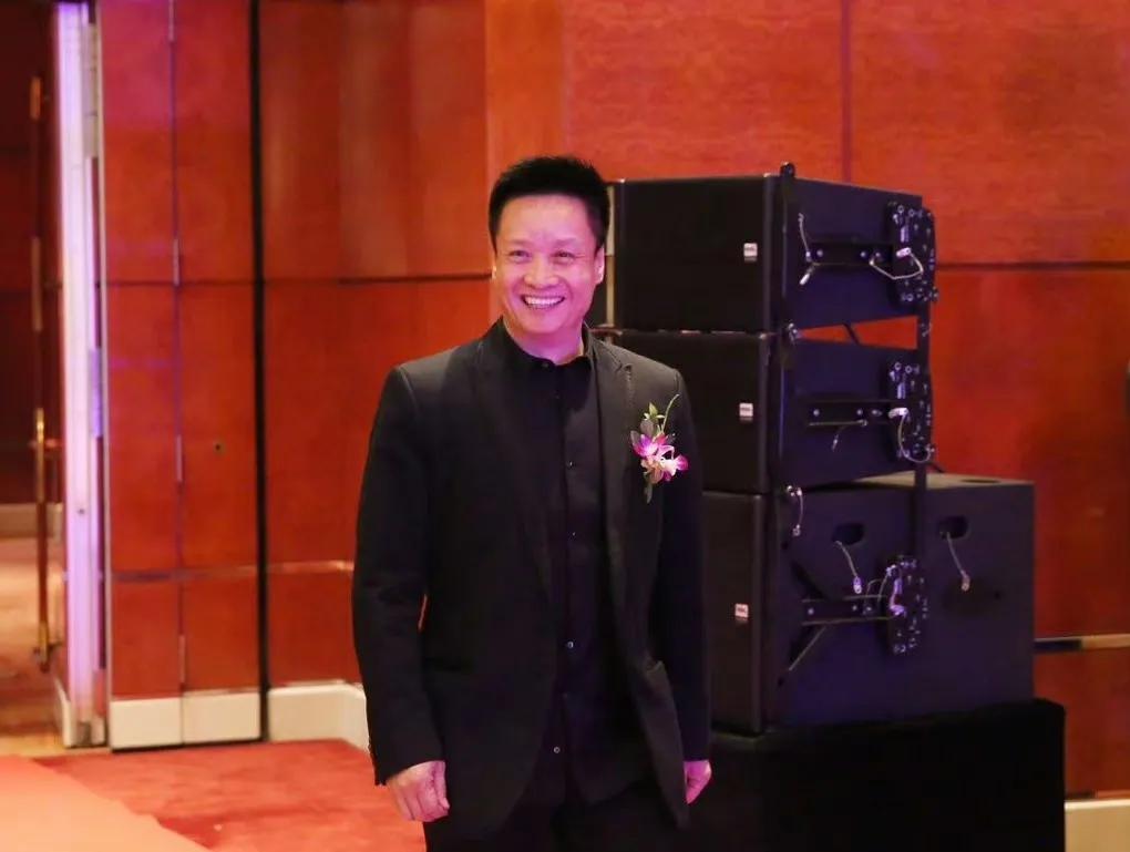Yan Weiwen: Marrying first love Liu Weixing, and fighting cancer with ...