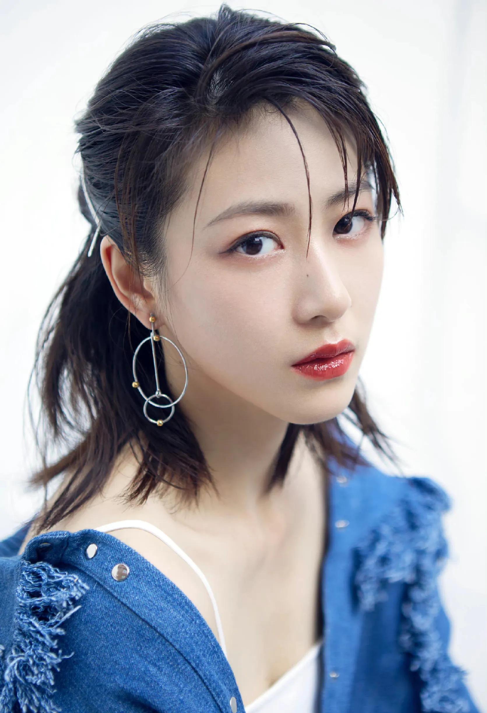 Actor Zhao Ruihan - iNEWS