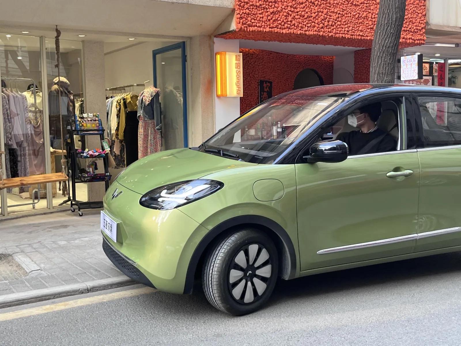 the price is cheaper - iMedia