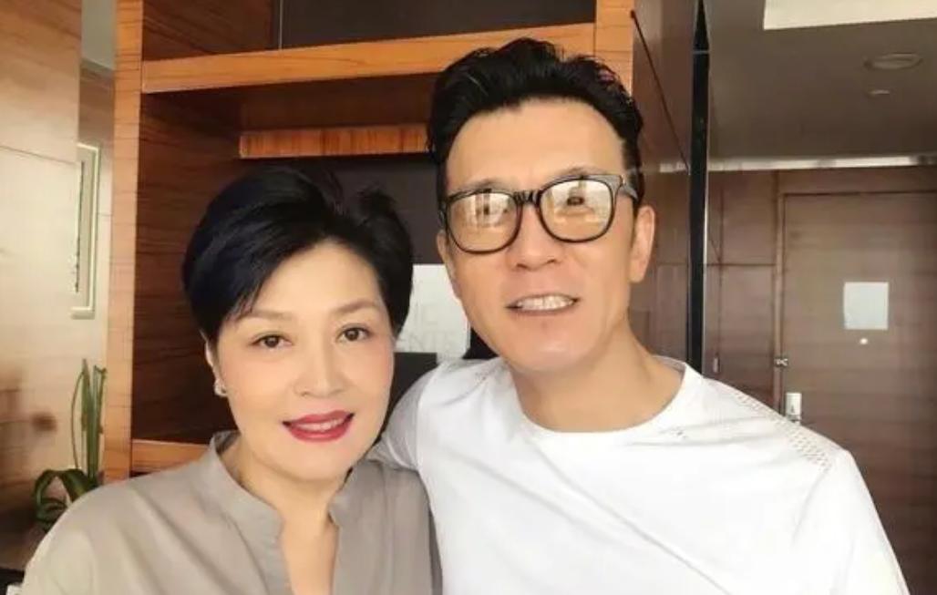 Host Li Yong's 4th anniversary of his death!Hawen confessed that the ...