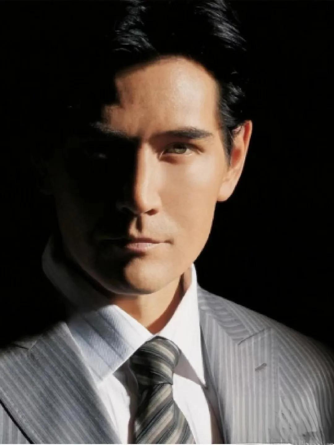 Teacher Fei Xiang played the role of King Zhou in "Fengshen Part I". Do you like him who shows ...