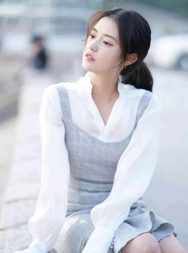 Zhang Chuhan: Flesh, it looks so good - iNEWS