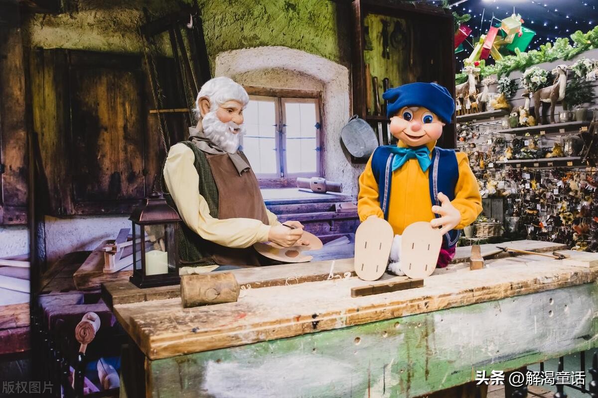 "Pinocchio": Setting a completely fictional world of Pinocchio's ...