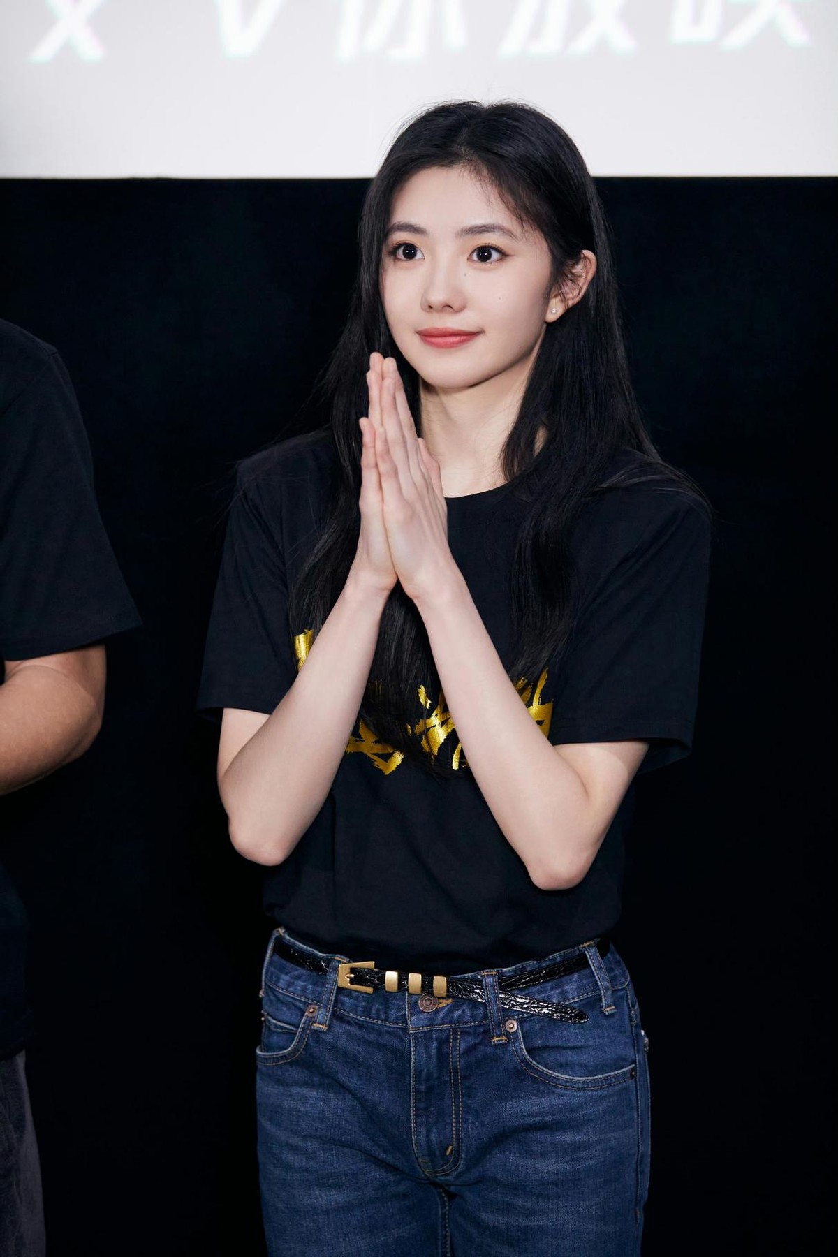 Liu Haocun had "confusing behavior" at the "Dragon Horse Spirit" press ...