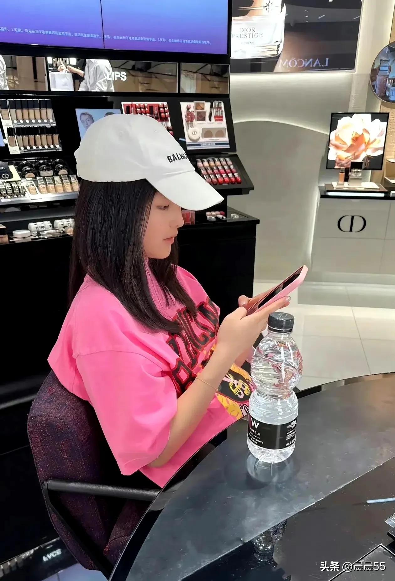 Li Xiang Wang Shiling's mother and daughter know how to show off their ...