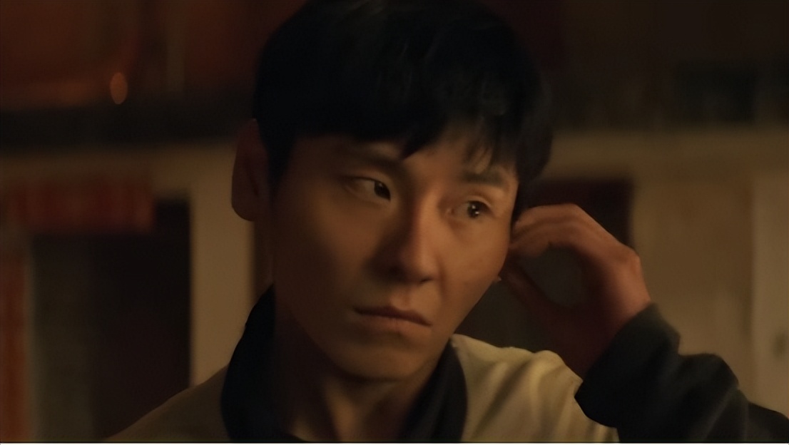 How does the acting school perform the crazy drama? Zhang Song is so ...