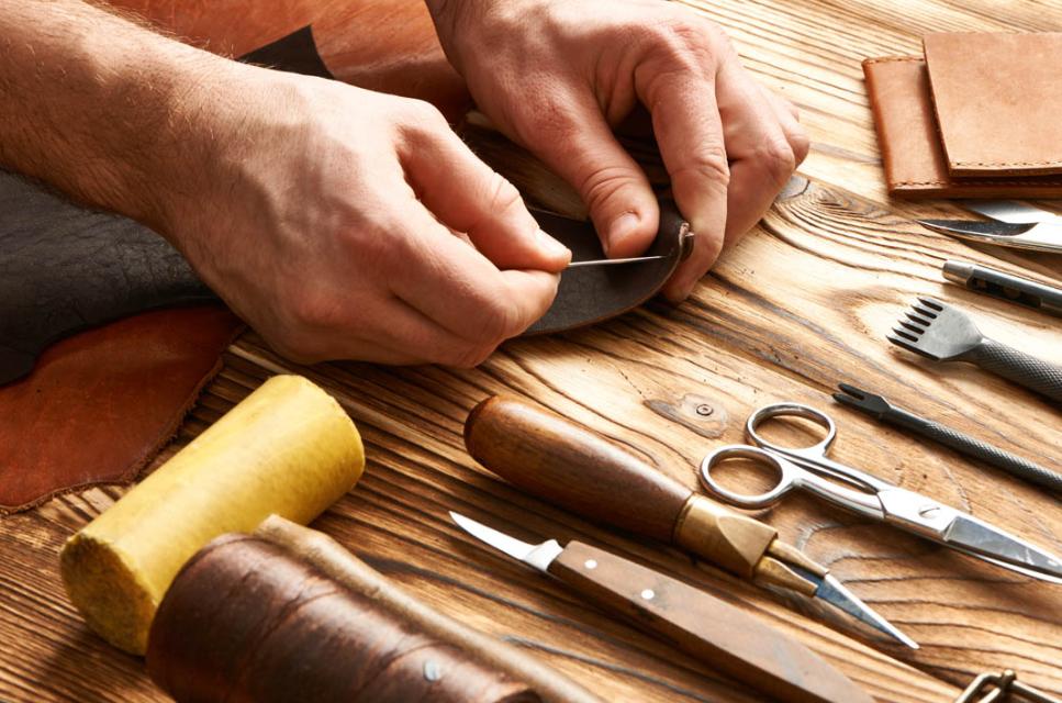Leather workmanship: Made in England, the perfect combination of ...