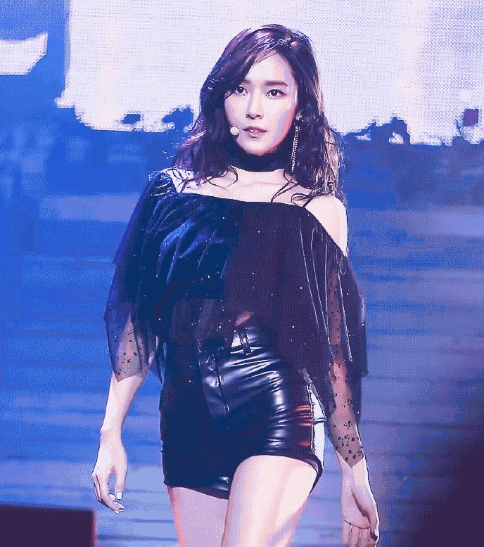 Beautiful to cry!Jung Soo Yeon shoots a sexy fashion blockbuster that has amazed for a century ...