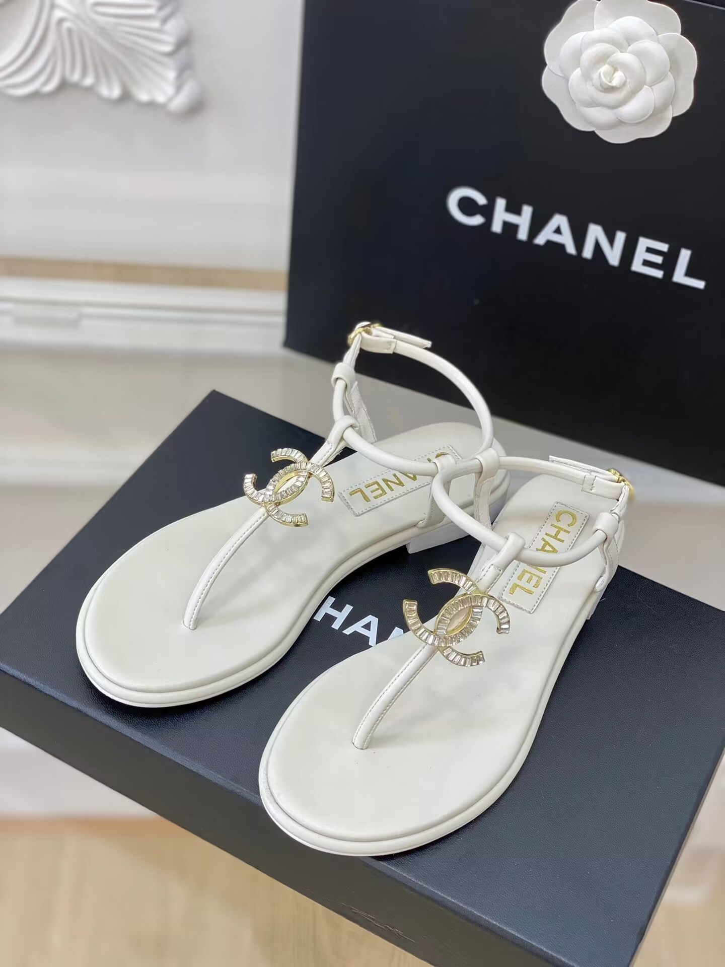 Chanel 23 new spring and summer sandals, I really like it - iNEWS