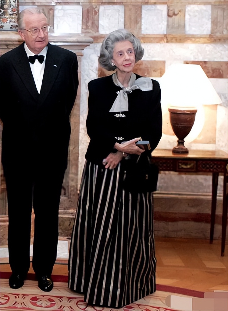 The older you get, the more you need to dress up! Fabiola, Queen Mother ...