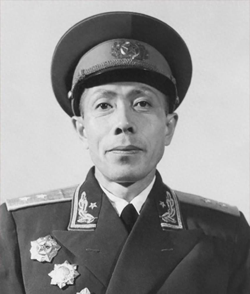 He is the youngest lieutenant general who founded the country. His ...