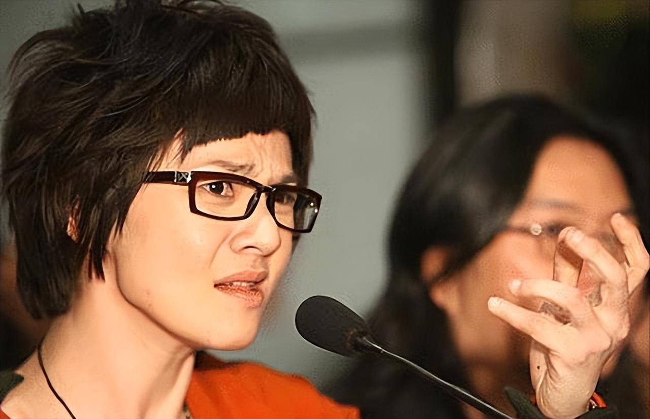 Singer Ke Yimin was continuously scolded for being a typical character ...