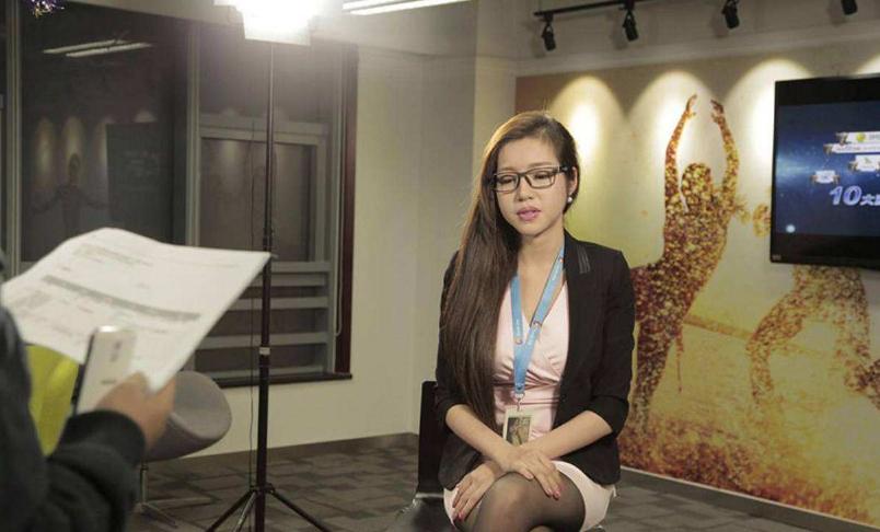 Master Huang, is it really a paid job to watch movies? - iNEWS