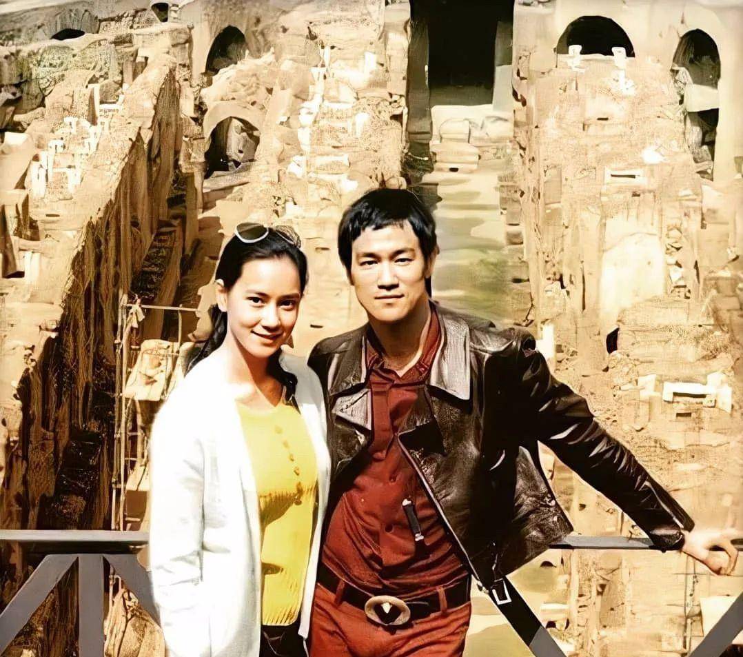 Taking away Shu Qi's "first time", threatening Andy Lau with a gun, and ...