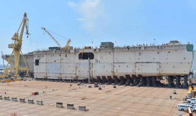The U.S. Navy also has a "delay" problem with its 50,000-ton "quasi ...