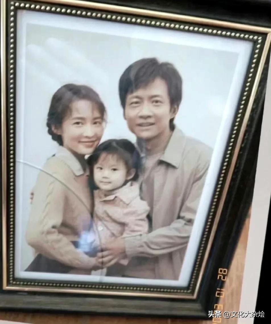 Actor Tang Zeng: In the play, he finally embraced the beauty, but ...