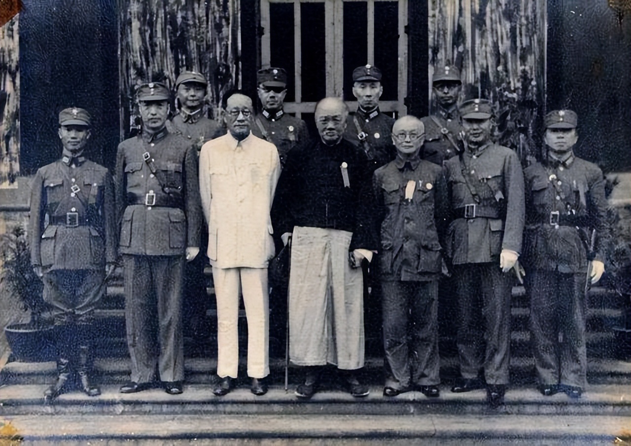 Wu Zhihui: Absurd and unruly during his lifetime, buried in the sea after his death, a strange ...